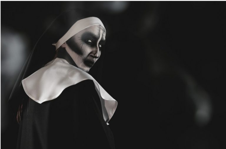 Ne skrećite pogled: Na velika platna stiže nam „Opatica Iz Pakla“ – TOP ...